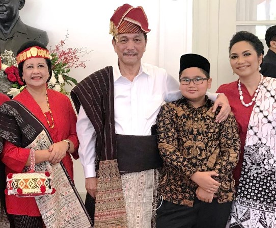 'OPUNG JENDERAL LBP, ... MAULIATE GODANG ! - KORAN JOKOWI