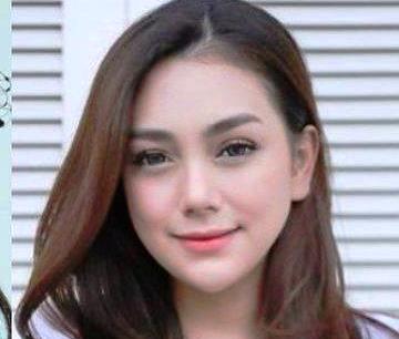 "Celine Dapat Gelar Keraton Solo, Karena Apa ?" - KORAN JOKOWI